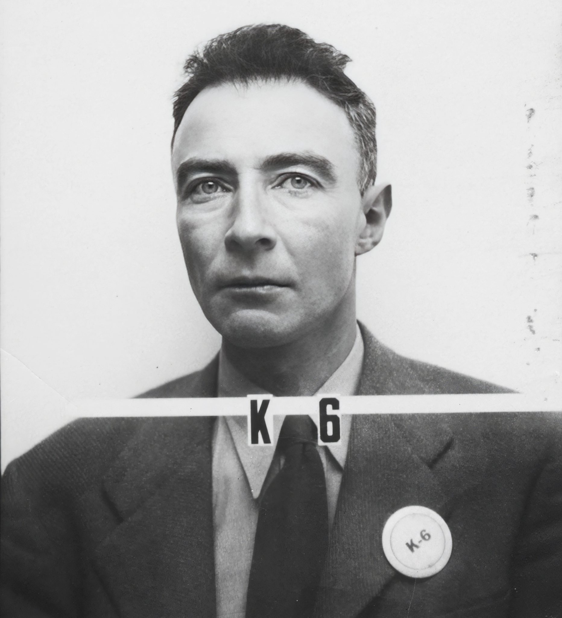 Mastering Secrecy: Inside the Manhattan Project's Classified Operations ...
